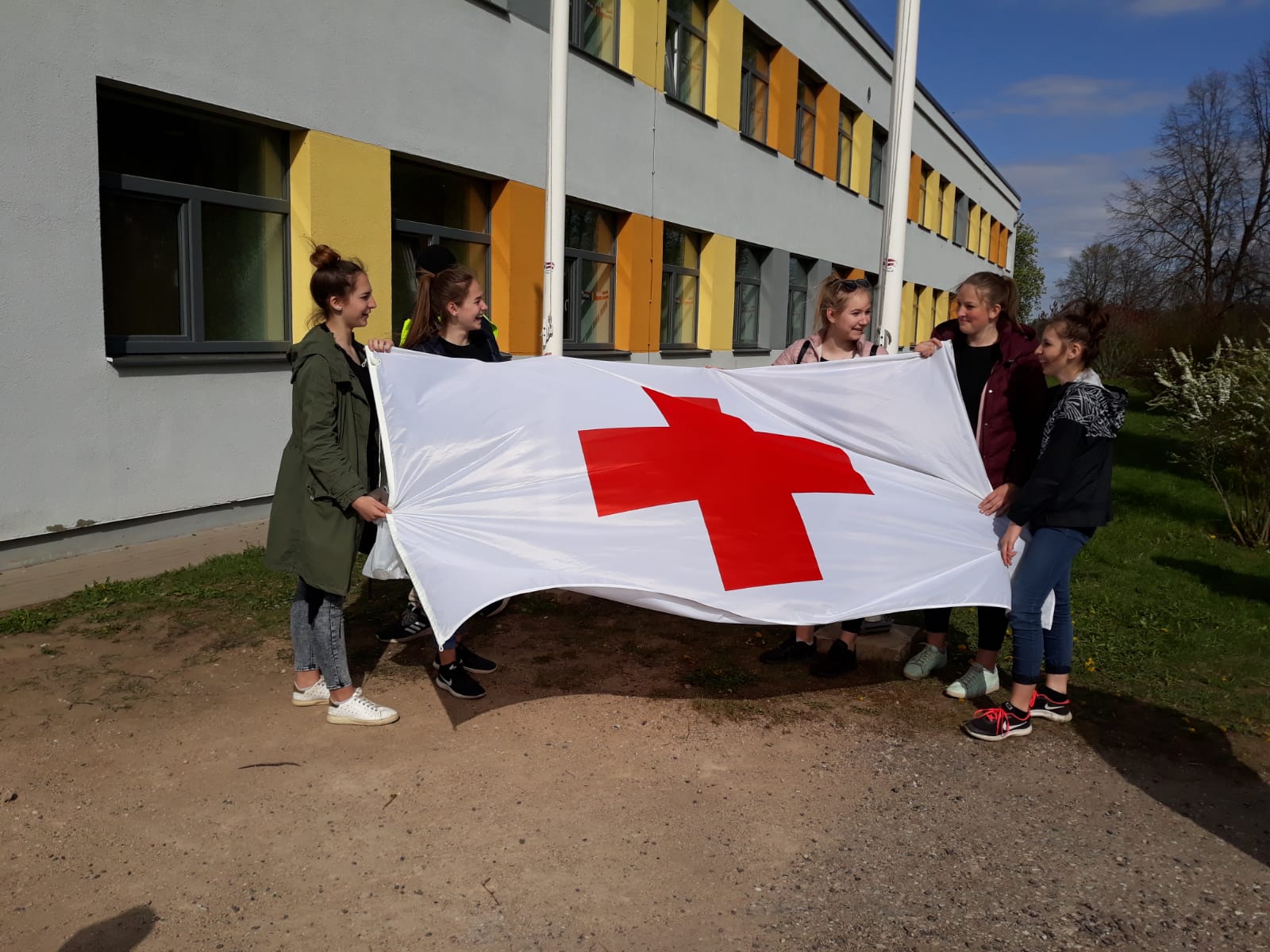 First Aid Competition for Pupils - LATVIJAS SARKANAIS KRUSTS