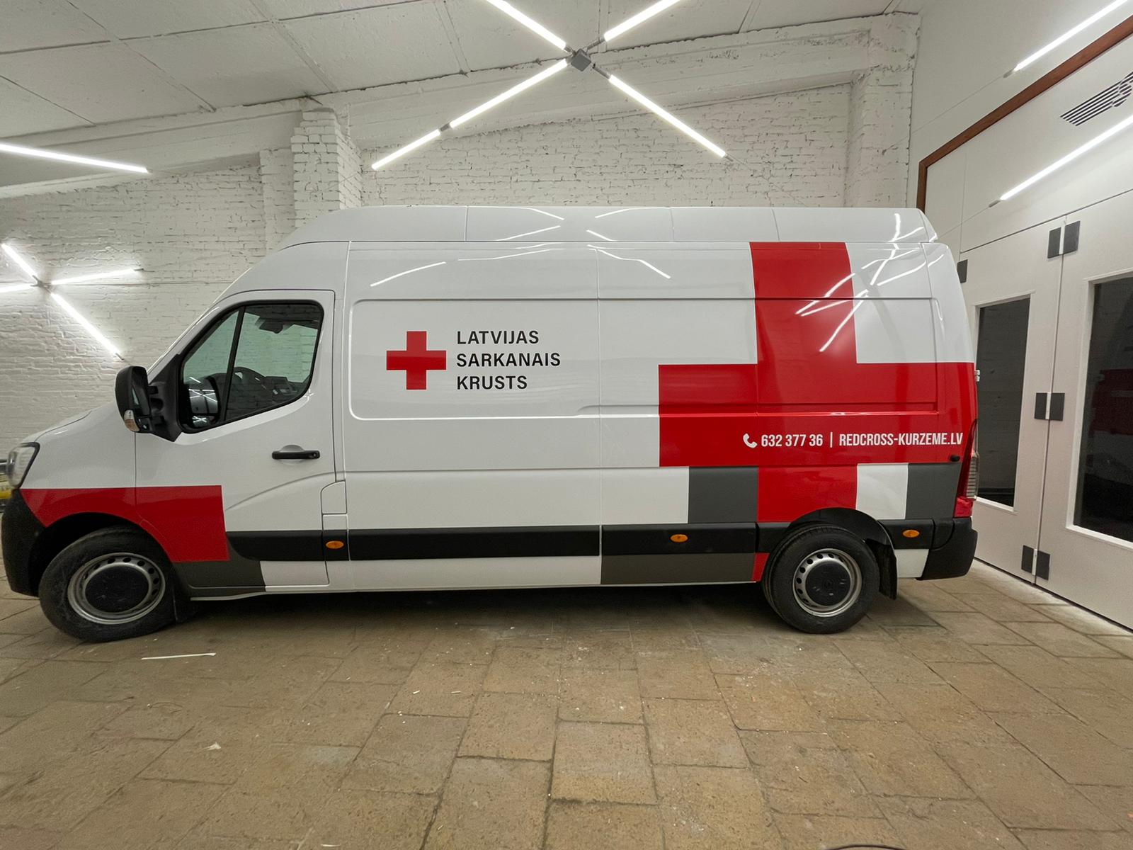 Kurzemes komiteja - LATVIJAS SARKANAIS KRUSTS